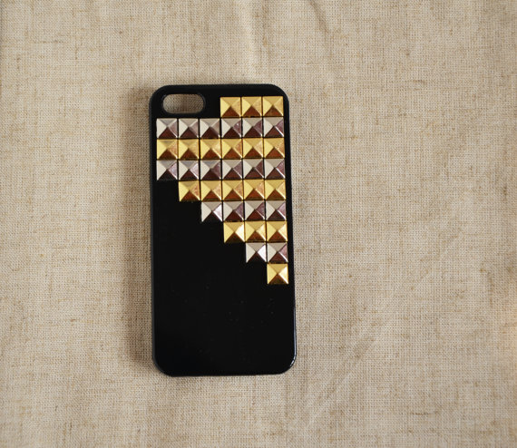 Gold/silver Pyramid Stud Black Hard Case Cover For Apple Iphone 5 Case ...